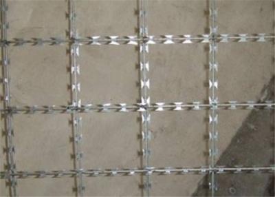 China Welded Fencing Blade Square Mesh CBT60 Razor Wire Concertina Laminated Net for sale