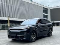 China Smart Auto L8 Flagship 6-Seat Family  And Home SUV New Energy Vehicle 1350KM Range, Hybrid System Silver for sale