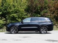China Smart Auto L8 Flagship 6-Seat Family  And Home SUV New Energy Vehicle 1350KM Range, Hybrid System Silver for sale