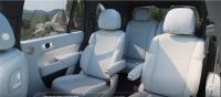 China Smart Auto L8 Flagship 6-Seat Family  And Home SUV New Energy Vehicle 1350KM Range, Hybrid System Silver for sale