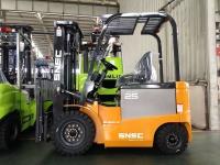 China SNSC 2.5 Ton Electric Forklift 48V 630Ah Battery Powered Fork Truck for Warehouse for sale