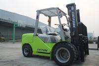 China OEM 4 Ton Diesel Forklift FD40 with 3000-5000mm Lift Height and 45kW Power for sale