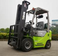 China Nissan FL18 Forklift 4000lbs Capacity with Petrol/LPG Power - 3m Lift Height & 14.5 km/h Speed for sale