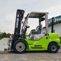 China Side Shifter 4x4 Forklift 3500kg Capacity with 37/42 kW YUNNEI Engine for Off-Road Applications for sale