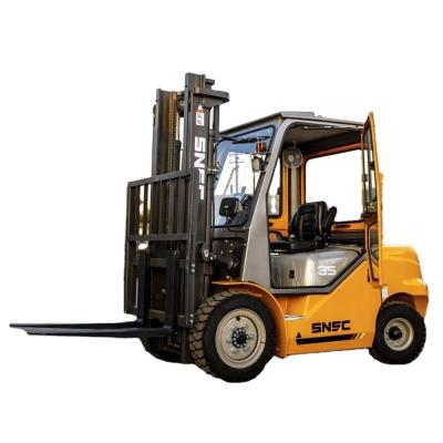 China 3.5 Ton Rough Terrain Diesel Forklift with Duplex/Triplex Mast - 6800mm Length, 37/42 kW Power for sale