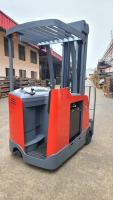 China 3 Wheel Stand-On Electric Forklift 1600-2000kg Capacity with 1440mm Turning Radius and 48V Battery for sale