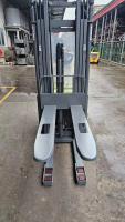 China SNSC Electric Stacker Truck 2000kg Capacity Counterbalance Pallet Stacker with 24V/360Ah Battery and 1150mm Fork Length for sale