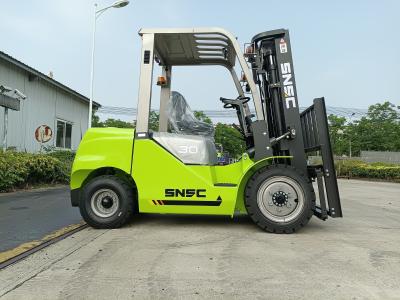 China 3 Ton Diesel Counterbalance Forklift 3000kg Load Capacity 3000mm Lifting Height for sale