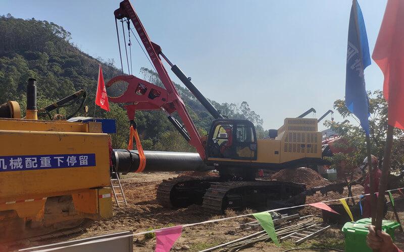 Suhigo PipeLayer Contribute to pipeline project in extreme slope condition -6.jpg