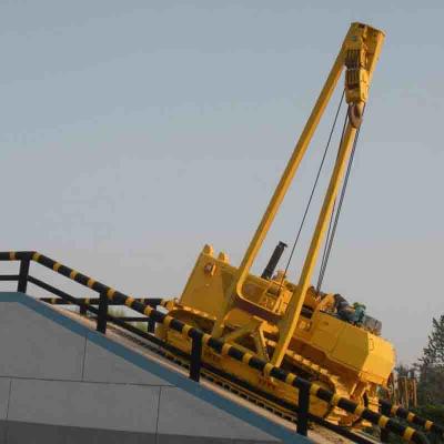 China 90 Ton Pipeline Layer Construction Equipment Wire Rope Luffing Pipelayer for sale