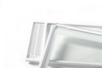 China Scratch Proof Glass Shelf 4mm Toughened Tempered Glass for sale