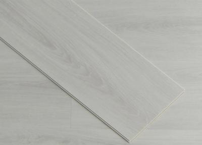 China Easy Maintenance Spc Vinyl Click Flooring 4mm 5mm 6mm With Underlayment for sale