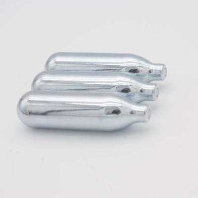 China Pack Of 10 8.2g Cream Whipper Cartridges Strawberry Flavor for sale