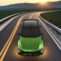 China Dongfeng Xinghai S7 Electric Sedan 200-250Ps Total Horsepower 50kwh-70kwh Battery Automatic Gearbox Lithium Battery for sale