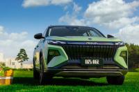 China Experience the Ultimate Comfort and Performance with DONGFENG AEOLUS HUGE 1.5L Hybrid Passenger Car for sale