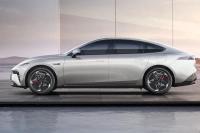 China High Speed Pure Electric Sedan Dongfeng Yipai 007 5-door 5-seat Body Structure and 2915mm Wheelbase for sale