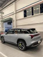China 2024 Neta L High Speed Hybrid SUV Extended Range Electric Car 1300km Energy Type Red Cloth Luxury Energy Vehicles EV Car for sale
