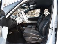 China Electric Vehicle VW ID 3 Volks-wagen Pure ID3 Pro 5 Seat Sedan EV with 450km Range 30 Titles and Maximum Speed of 160 km/h for sale