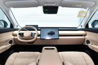 China s 2024 Exeed STERRA Hybrid SUV 265hp 2000km EV Range RWD 3000mm Wheelbase The Perfect Combination of Power and Efficiency for sale