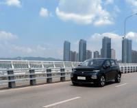 China Wuling Baojun Yunduo Cloud 5 Seat Hatchback Energy Vehicle with 360km Range Pure Electric Car and 5-door Body Structure for sale