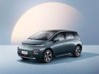 China 2024 Wuling Baojun Yunduo Cloud Pure Mini EV 5 Seat Hatchback with 460km Range and Smooth Driving Experience for sale