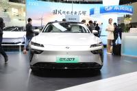 China 400KW Endurance Fashionable Dongfeng Yipai 007 Energy Hatchback Sports Car with 2915mm Wheelbase and Max Speed of 180 Km/h for sale