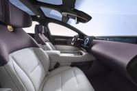 China Fuel Electric 100% Avatr 12 2024 Single Motor 5 Seater Sedan 700KM Range Ternary Lithium Battery Energy Vehicles Changan for sale