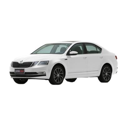China SKODA OCTAVIA Left Drive Luxury Automatic Fuel Car with Luxury Features for sale