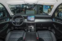 China Skyworth Auto EV6 electric SUV pure electric high speed electric vehicle car energy vehicles Left Turn 4698x1908x1696 Size for sale