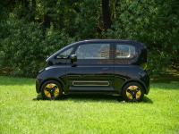China Lithium Battery Powered 2023 Baojun Adult Mini Electric Car Convenient And Rechargeable Mini Four Wheel Two Door Vehicle for sale