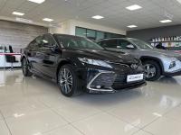 China 2024 TO-YOTA Camry Automobiles Vehicles 4 Wheel ABS Gasoline Petrol 12 Leather Dark Multi-function LED Camera Electric for sale
