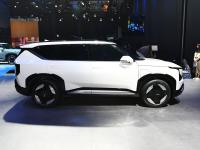 China 2023 KIA EV5 Left Hand Drive 5 Seat Luxury SUV Electric Car with 700km Long Range and Fast 27min Charging Time for sale