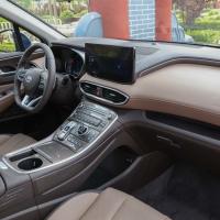 China Left-Steering Hyundai Elantra 2023 2024 Electric Cars Panoramic Sunroof for a Luxurious Driving Experience for sale