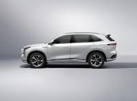 China High Speed 5-Door 5-Seat Changan CS75 PLUS 1.5T SUV Hot Seller with Macpherson Front Suspension and Metal Roof Rack for sale