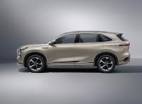 China High Speed 5-Door 5-Seat Changan CS75 PLUS 1.5T SUV Hot Seller with Macpherson Front Suspension and Metal Roof Rack for sale