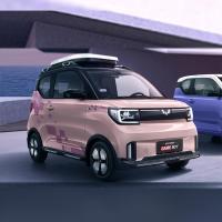 China Rear Drive Small Energy Electric Vehicles Cars Wulinghongguang MINI Electric Car Vehicle Custom's Requirement for sale