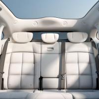 China SAIC Motor IM LS6 Speed Mini Electric Auto 4-Wheel Drive Body Structure 5-Door-5-Seater Vehicle EV Pissarro White for Tourism for sale