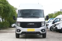 China Leather Seats 2023 JMC Fushun Cargo Van 3-17 Seat Passenger Car Diesel 8-speed Automatic 2.0T 146hp No Stability Control for sale