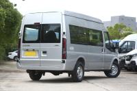 China Leather Seats 2023 JMC Fushun Cargo Van 3-17 Seat Passenger Car Diesel 8-speed Automatic 2.0T 146hp No Stability Control for sale