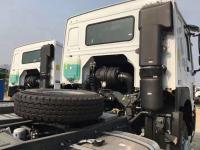 China Fast Air Suspension 10 Wheels Heavy Truck 12 Seater Truck Tractor with Rear Camera None and Steering Left from Sinotruck for sale