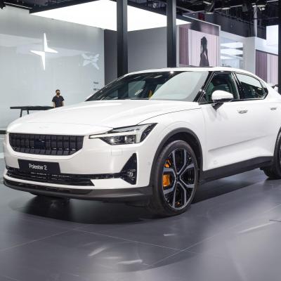 China Polestar 2 300 kw Motor Power Electric Sedan with Long Range 450km and Dual Motor AWD for sale