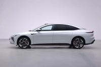 China Maximum Torque of 725N.m Zhiji L7 EV Car 's Top Luxury Electric SUV with Speed Performance and 615km Pure Electric Range for sale