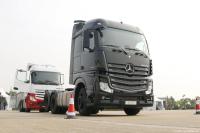 China 2023 530HP Dieasel CNG Tractor Head 0km used trucks with Half a row seat rows and 6 cylinders in high demand for sale