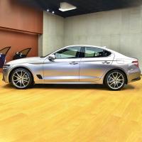 China High Speed 2023 Genesis G70 G80 2.5T 304HP 2WD 4WD Diesel Car with Front Disc Rear Drum Brake System for sale