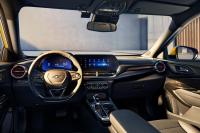 China 2023 2024 Chevrolet Seeker 1.5t Left Hand Drive Gasoline Car Compact Suv Automatic Multi-function Steering Wheel Chevrolet for sale