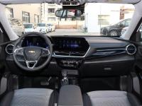 China 2024 0KM Chevrolet Seeker 1.5T Left Hand Drive Gasoline Car Compact SUV with Electric Front Window and One Key Lifting for sale