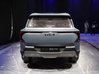 China Global 2024 Kia Energy EV6 EV5 SUV Pure Electric Coupe Made in with 7 Airbags and Body Dimensions 4615*1875/1715 for sale