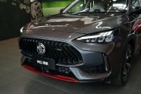 China Left Steering Hybrid MG HS PHEV Electric Car The Ultimate Choice for High Speed and Efficiency for sale