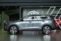 China Left Steering Hybrid MG HS PHEV Electric Car The Ultimate Choice for High Speed and Efficiency for sale
