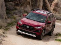 China Month 2 Petrol Vehicle To-yota Rav 4 Series Auto Suv Gasoline Automobile Hybrid Cars with Modern Design for sale